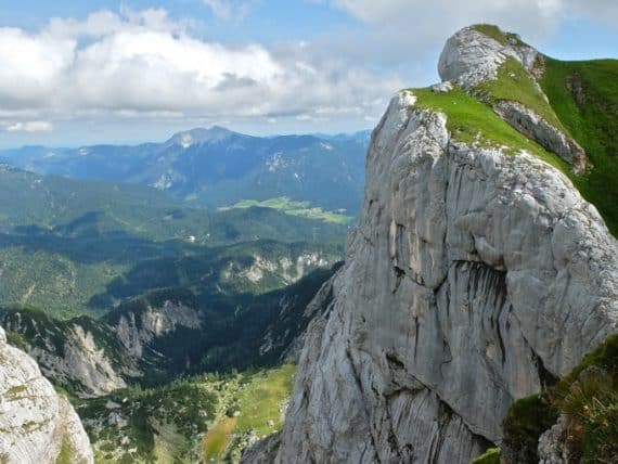 Eins mit dem Fels: Der 5-Gipfel-Klettersteig im Rofan-Gebirge – Sonne ...