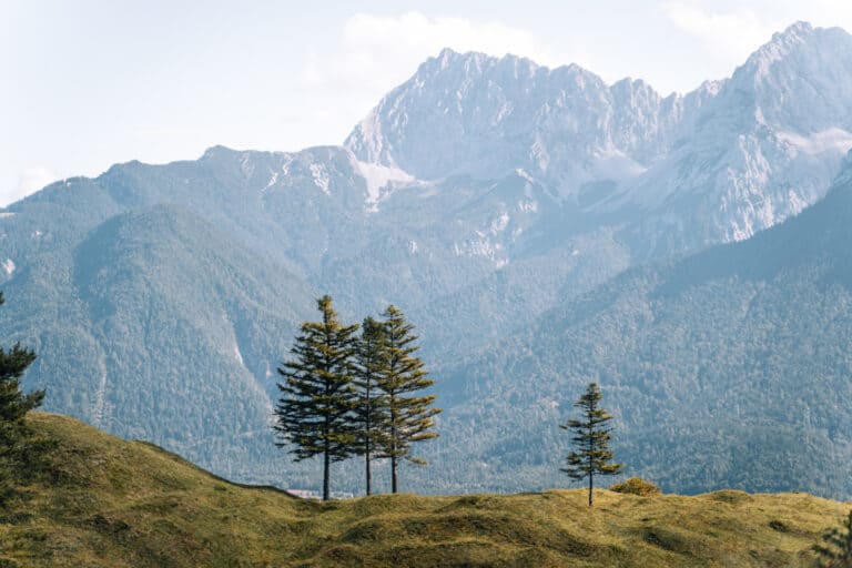 Wandern in Mittenwald - 10 familienfreundliche Genusstouren & Tipps